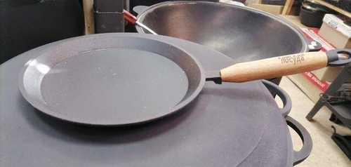 Чугунная сковорода блинная 22 см Камская посуда