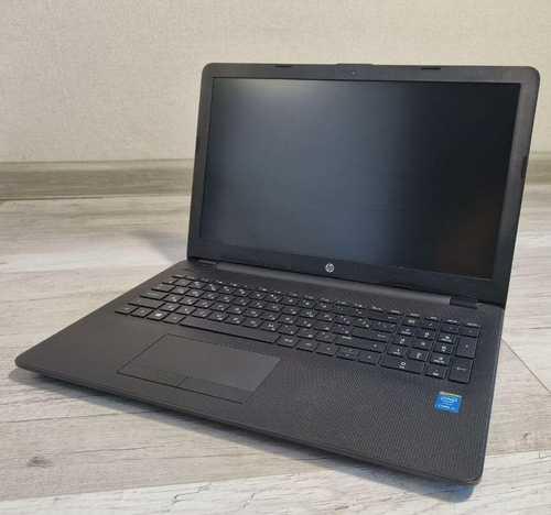 Ноутбук HP Laptop 15 8/512