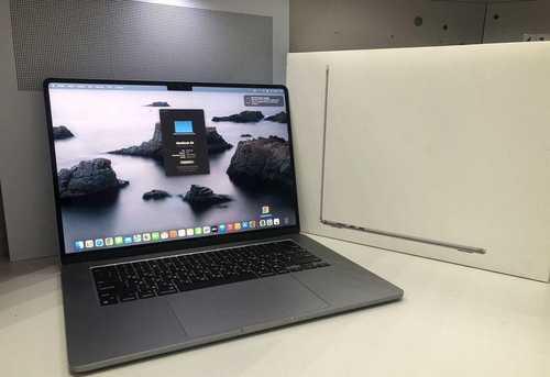 Macbook air 15 m2 8 256 silver