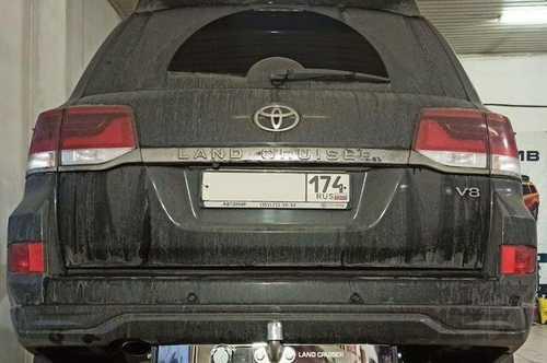 Фаркоп установка тсу Toyota Land Cruiser Executive