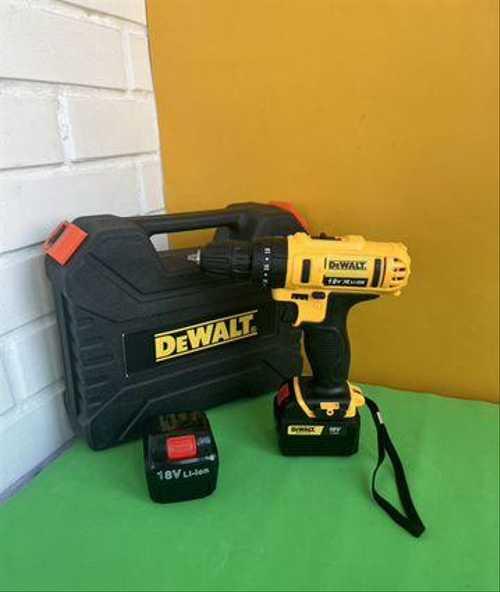 Шуруповёрт Ударный Dewalt 18v 2акб зу и набор