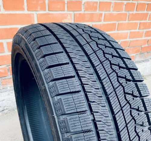 Sailun Ice Blazer Arctic 185/60 R15 88H