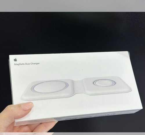 Apple Magsafe Duo Charger