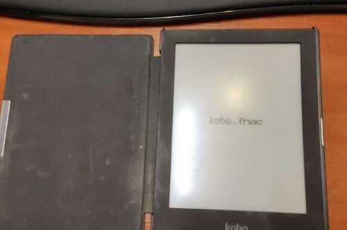 Электронная книга Kobo Aura HD не заряжается