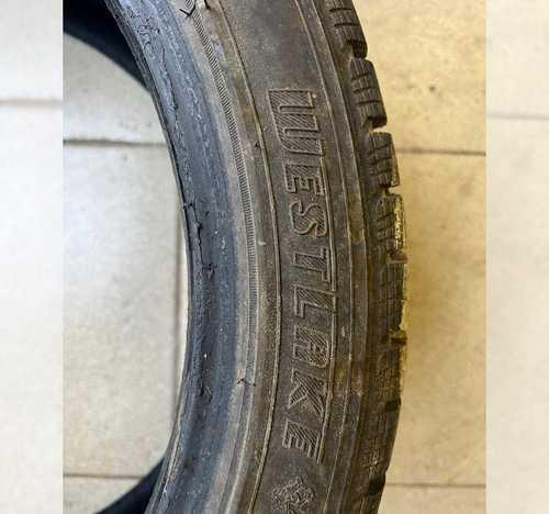 WestLake SW608 245/40 R18 97V