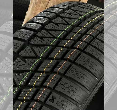 Kumho WinterCraft WS71 285/45 R20 112V