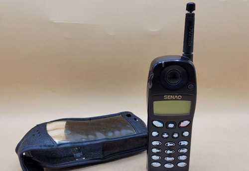 Сотовый телефон Senao в чехле