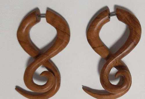 Новые коричневые серьги обманки из тикового дерева