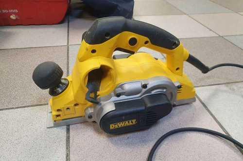 Электро рубанок Рубанок Dewalt d25600-qs