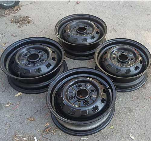 Колпаки диски daewoo matiz 4x114.3 r13 хор.ровн