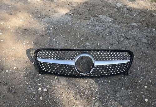 Решетка радиатора Mercedes GLA W156 Diamond