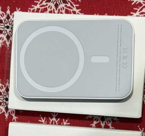 iPhone battery pack magsafe