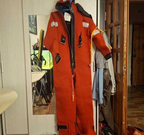 Сухой гидрокостюм Crewsaver Immersion Suit