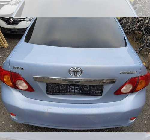 Крышка багажника Toyota Corolla ZRE150 1ZR 2008