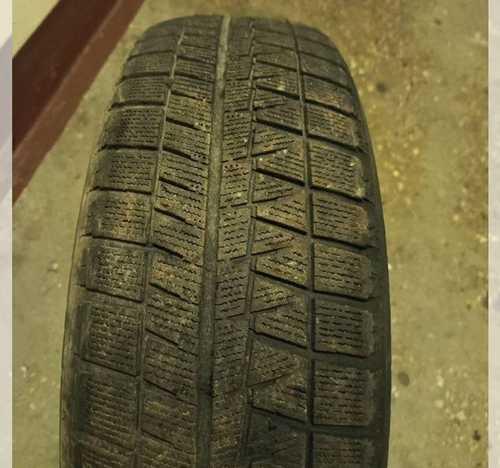 Bridgestone Blizzak Revo GZ 205/60 R16