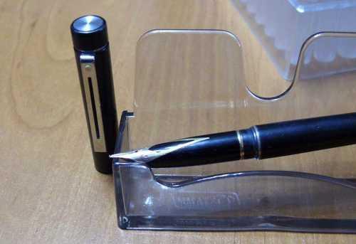 Перьевая ручка Sheaffer Targa 1002 14K Medium Nib