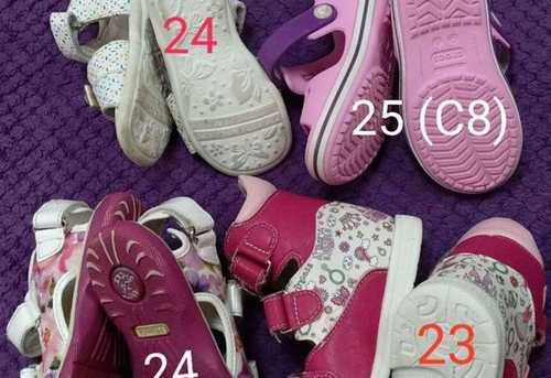 Сандалии босоножки кроссовки для девочек 23,24,25