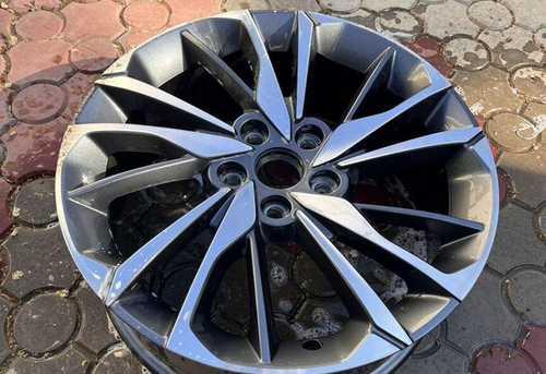 Диск литой Geely Coolray R18