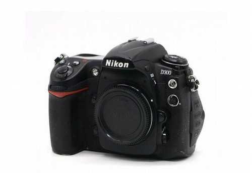 Зеркальный фотоаппарат Nikon D300 body