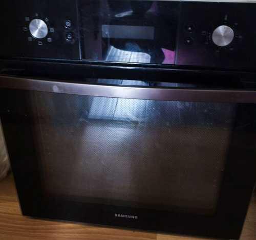Духовой шкаф Samsung BFN1351