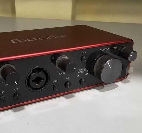 Звуковая карта focusrite scarlett 2i2 3rd gen