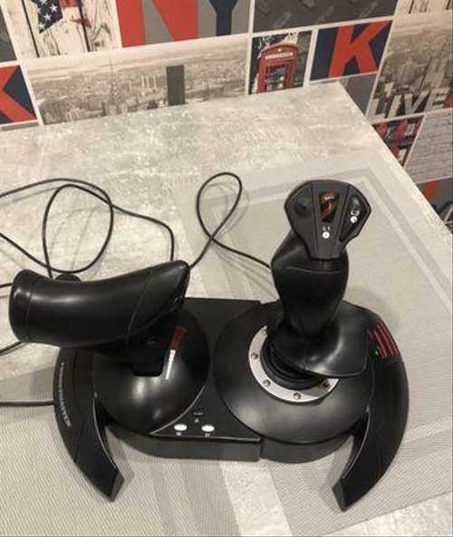 Джойстик Thrustmaster T.Flight Hotas 4