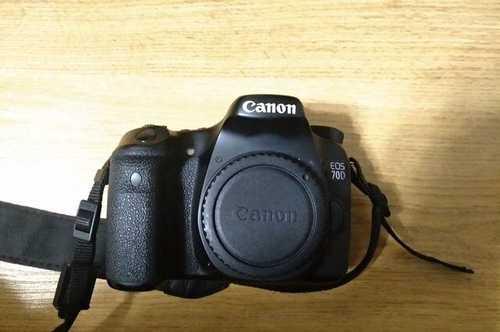 Фотоаппарат Canon EOS 70D body