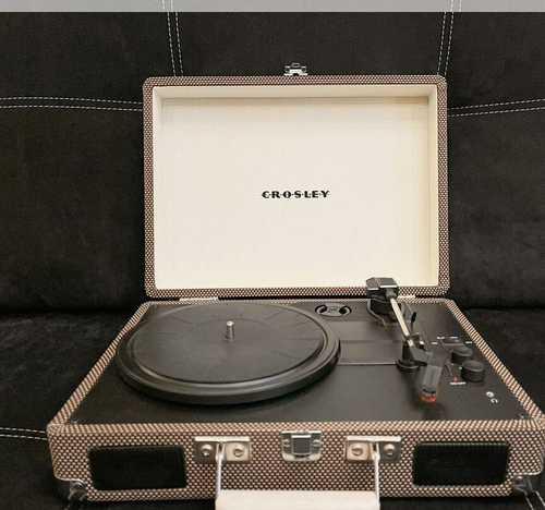 Проигрыватель виниловых пластинок Crosley