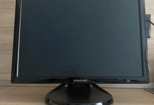 Монитор Samsung SyncMaster 960BF