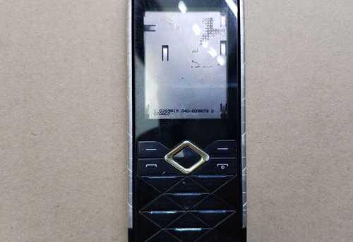 Nokia 7900 Prism, 1 ГБ