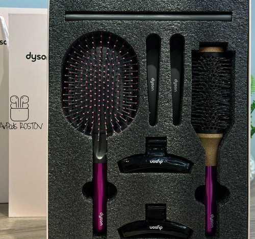 Подарочный набор расчесок Dyson