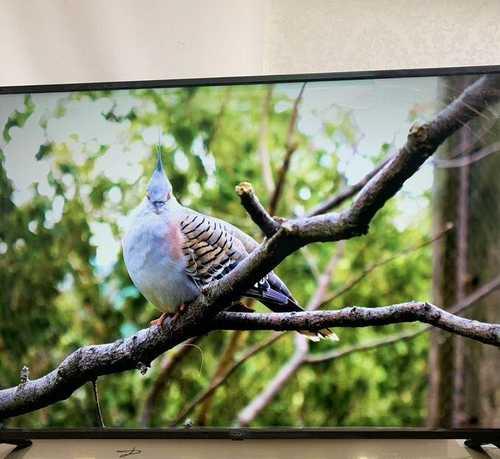 Огромный Premium телевизор 58(145 см) UHD,4K,Smart