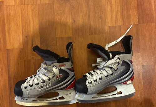 Хоккейные коньки Bauer Y13 и фигурные черные 36
