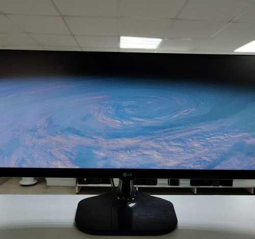 Широкий LG 25" IPS 2K hdmi 25UM57-P