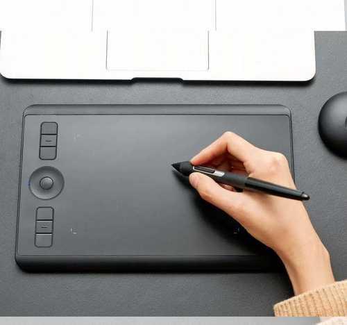 Графический планшет Wacom Intuos Pro S