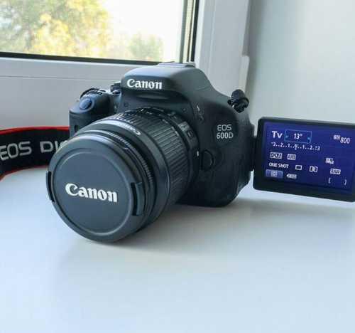 Canon EOS 600D + EF-S 18-55 IS II Kit цифровая зер