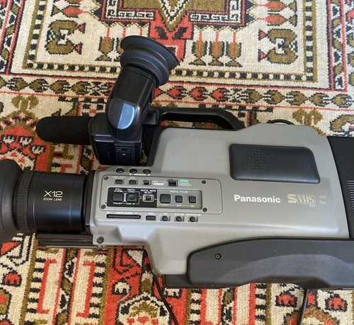 Panasonic VW-SHM20 Super VHS Camera cased