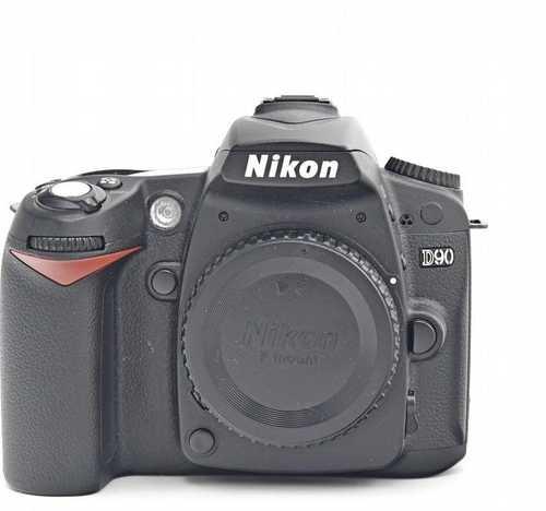 Зеркальный фотоаппарат Nikon D90 Body