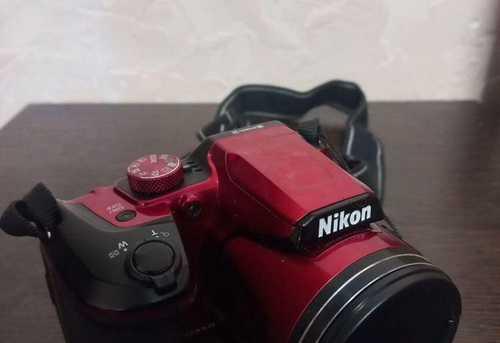 Компактный фотоаппарат Nicon Coolpix b500