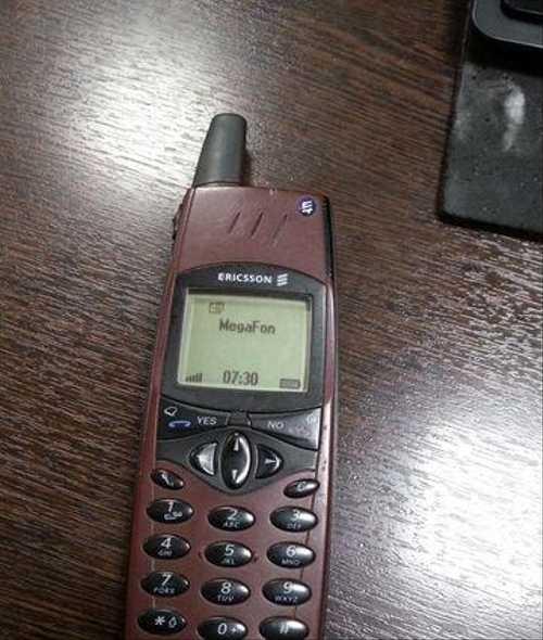 Сотовый телефон Ericsson R320s