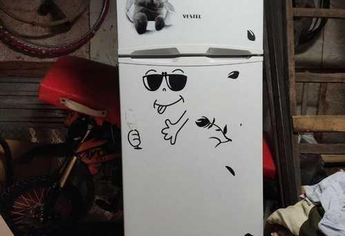 Холодильник vestel