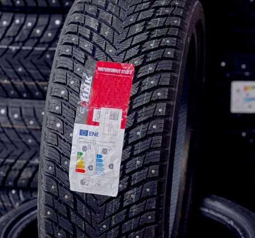 iLink Wintervorhut Stud II 225/45 R18 78U