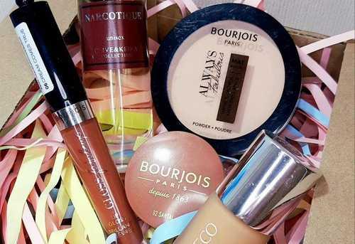 Косметика bourjois, подарки, наборы