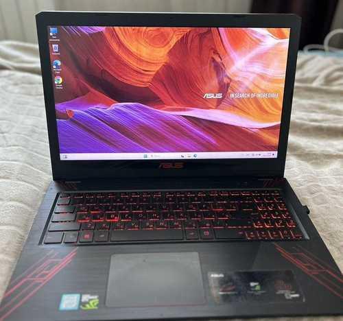 Ноутбук Asus fx570u