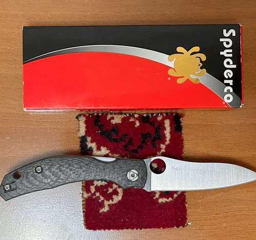 Складной нож Spyderco Kapara S30V карбон