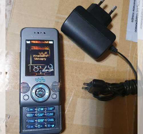 Sony Ericsson W580i