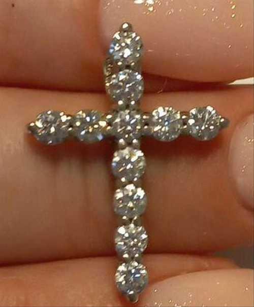 Золотой крест с бриллиантами Якутии 0,92 кр