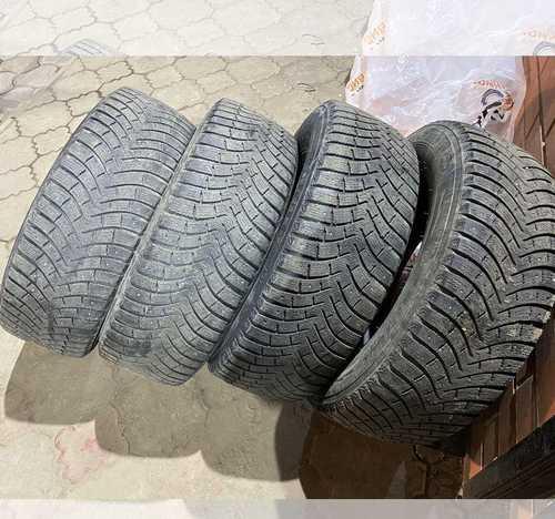 Michelin Latitude X-Ice North 235/65 R17