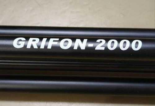 Штатив для фотоаппарата grifon 2000
