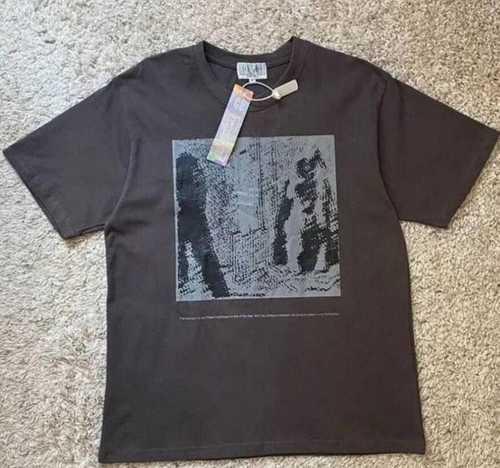 Футболка Cav Empt с уникальными силуэтами